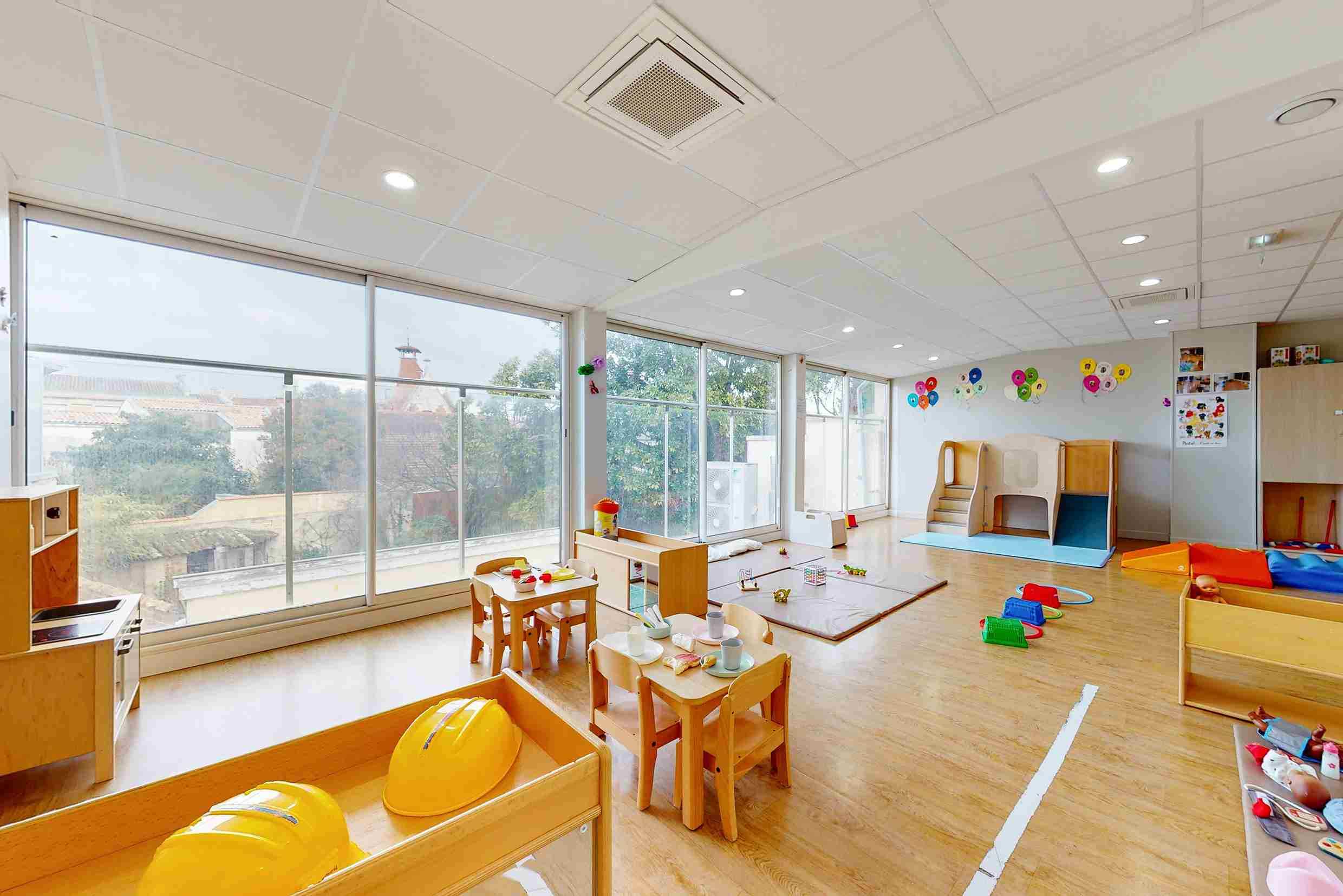 Trouvez une crèche privée à Bordeaux - Babilou